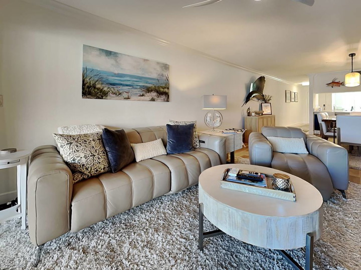 113 M² Condo ∙ 2 Bedrooms ∙ 4 Guests - St. Petersburg, FL
