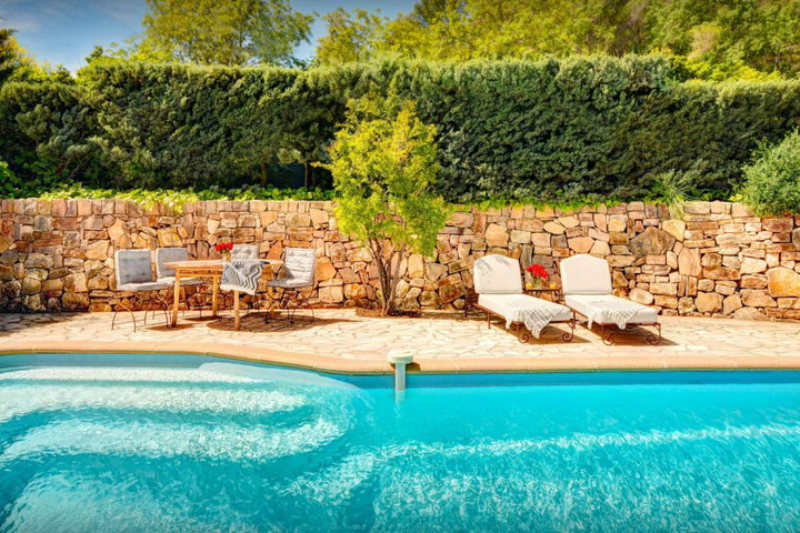 200 M² House ∙ 3 Bedrooms ∙ 6 Guests - Cotignac