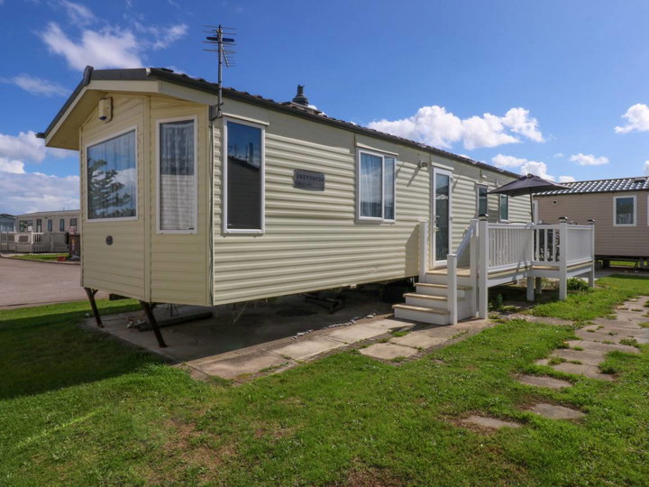 Cottage ∙ 2 Bedrooms ∙ 4 Guests - Towyn