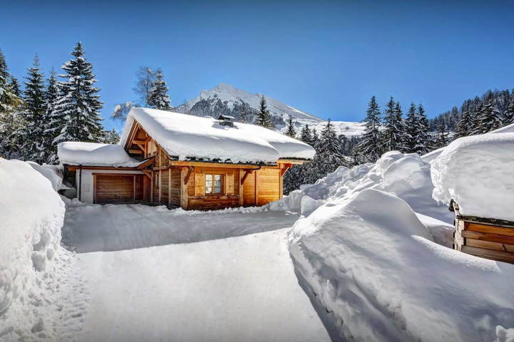 108 M² Chalet ∙ 4 Chambres ∙ 8 Personnes - La Clusaz