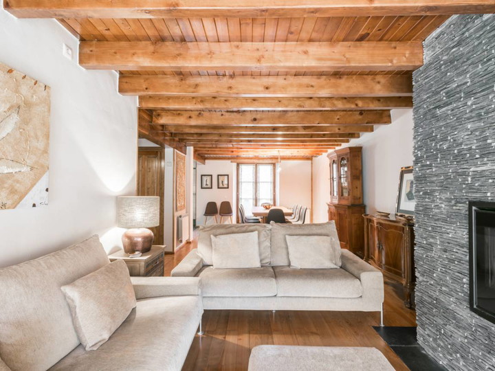 270 M² House ∙ 5 Bedrooms ∙ 15 Guests - Vielha