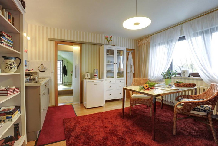 34 M² Ferienwohnung ∙ 1 Schlafzimmer ∙ 4 Gäste - Bad Sulza