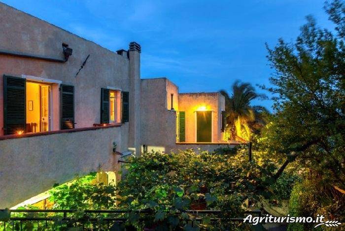 25 M² Habitación Privada ∙ 1 Habitación ∙ 4 Huéspedes - Finale Ligure