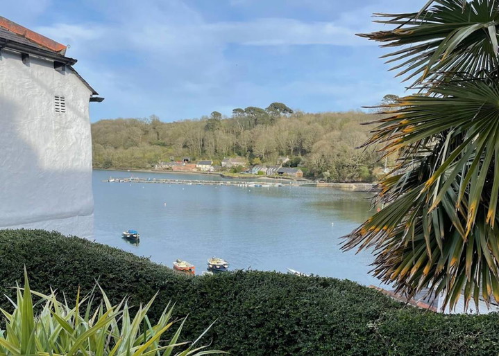 Cottage ∙ 3 Bedrooms ∙ 6 Guests - Falmouth