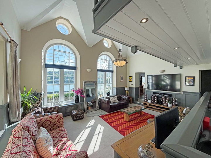 Cottage ∙ 4 Bedrooms ∙ 8 Guests - Bangor
