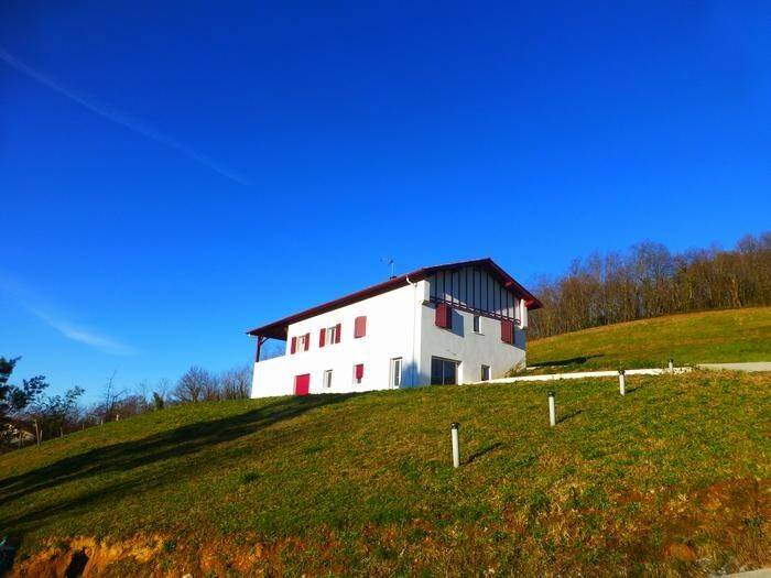 90 M² Appartement ∙ 2 Slaapkamers ∙ 8 Gasten - Cambo-les-Bains