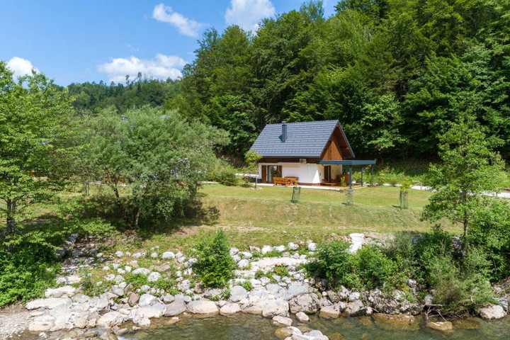 70 M² Chalet ∙ 2 Schlafzimmer ∙ 5 Gäste - Slowenien