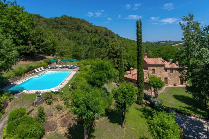 250 M² Villa ∙ 8 Slaapkamers ∙ 17 Gasten - Toscane