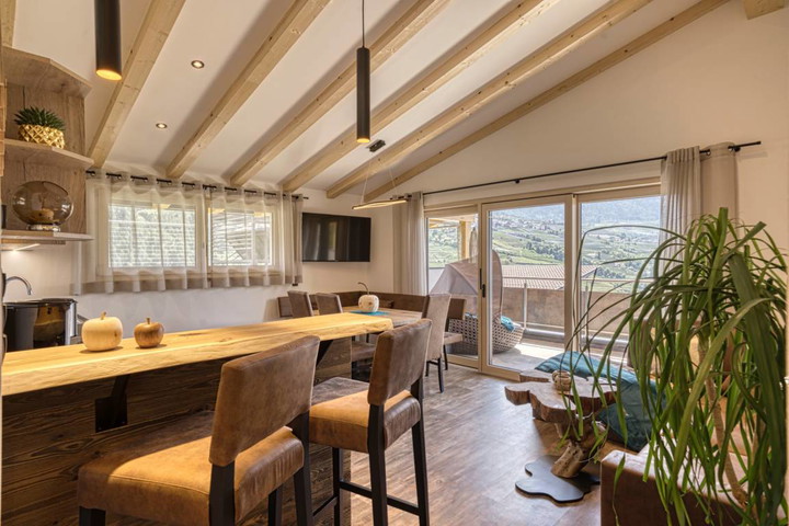 70 M² Chalet ∙ 2 Bedrooms ∙ 6 Guests - Merano
