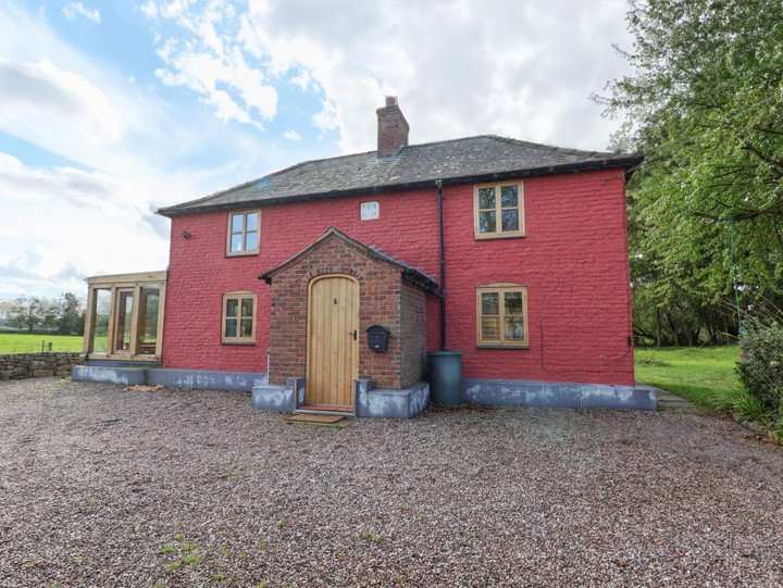 Cottage ∙ 2 Bedrooms ∙ 5 Guests - Ruthin