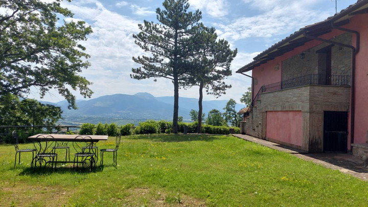 Farmhouse ∙ 6 Bedrooms ∙ 14 Guests - Gubbio