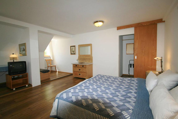 16 M² Hotel ∙ 1 Bedroom ∙ 2 Guests - Murnau am Staffelsee