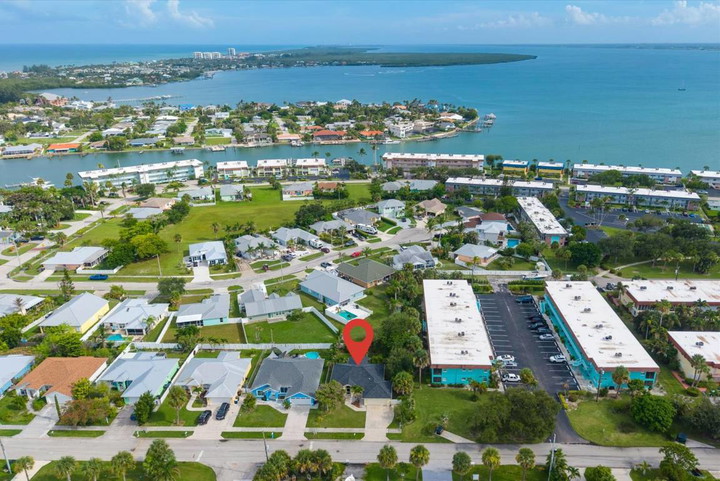 166 M² House ∙ 3 Bedrooms ∙ 6 Guests - Fort Pierce, FL