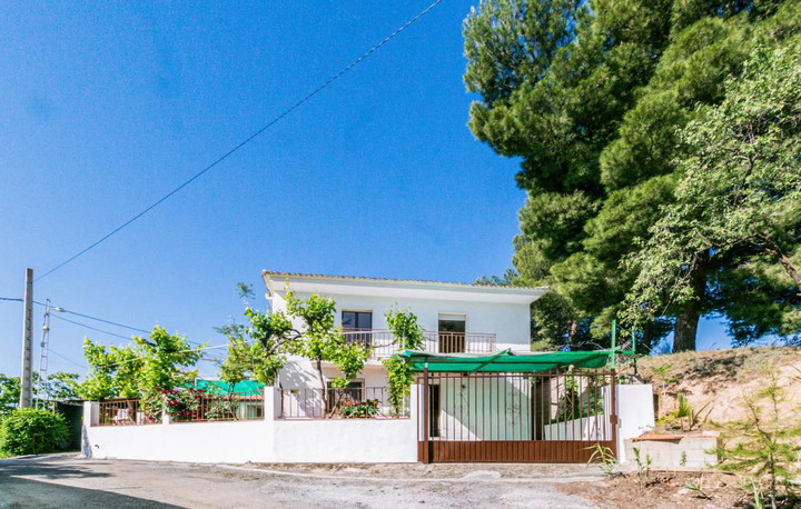 220 M² Casa ∙ 4 Habitaciones ∙ 8 Huéspedes - Alcaudete