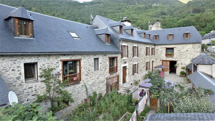 170 M² Gîte ∙ 4 Bedrooms ∙ 8 Guests - Saint-Lary-Soulan