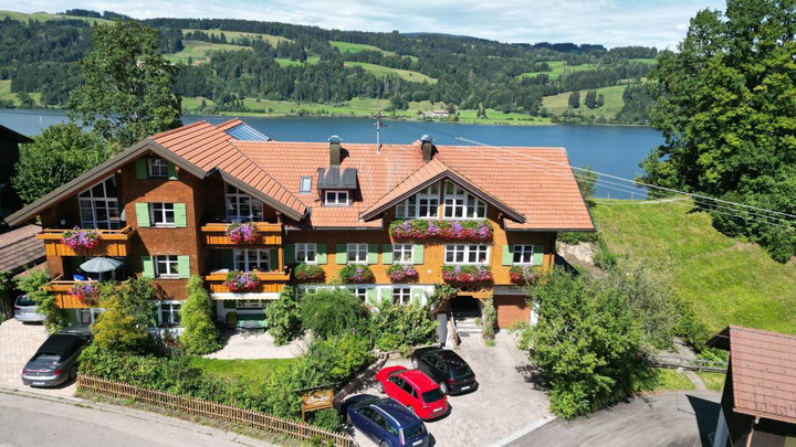 72 M² Apartment ∙ 2 Bedrooms ∙ 5 Guests - Immenstadt