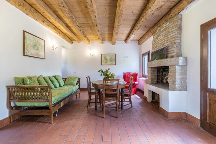 100 M² House ∙ 2 Bedrooms ∙ 4 Guests - Adria