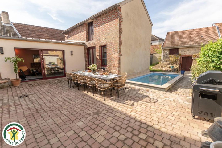 150 M² Gîte ∙ 3 Chambres ∙ 6 Personnes - Épernay