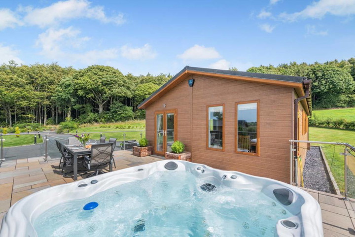 Lodge ∙ 3 Bedrooms ∙ 6 Guests - North Wales
