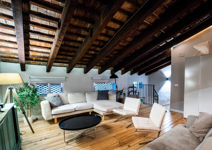 140 M² Apartamento ∙ 1 Habitación ∙ 4 Huéspedes - Valencia