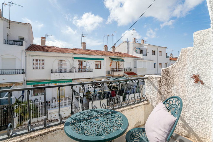 55 M² Bungalow ∙ 2 Bedrooms ∙ 4 Guests - Santa Pola