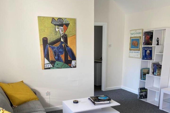 95 M² House ∙ 3 Bedrooms ∙ 6 Guests - Enniskillen