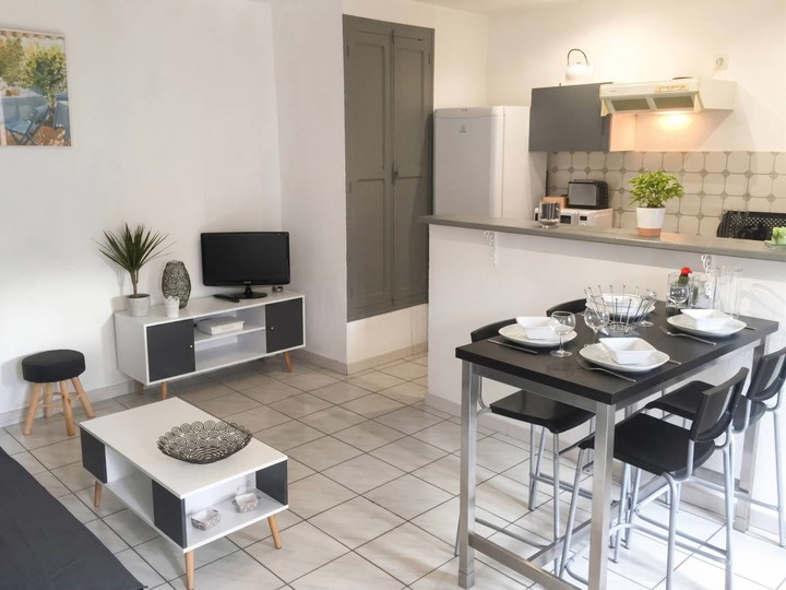 45 M² Apartamento ∙ 1 Habitación ∙ 3 Huéspedes - Vedène