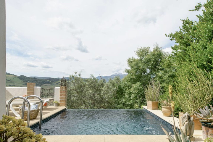 189 M² Villa ∙ 2 Habitaciones ∙ 4 Huéspedes - Algodonales
