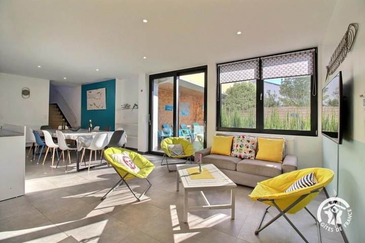 180 M² Gîte ∙ 7 Bedrooms ∙ 14 Guests - Guidel