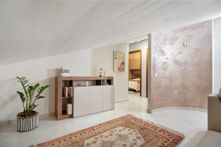 89 M² Casa ∙ 2 Habitaciones ∙ 6 Huéspedes - Avellino