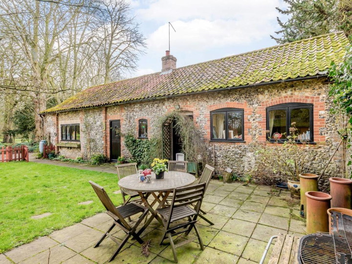 Cottage ∙ 3 Bedrooms ∙ 6 Guests - Holkham