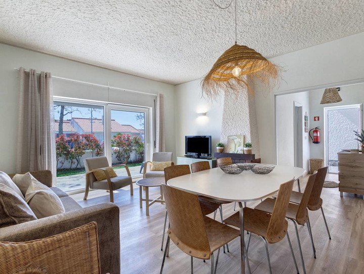 70 M² Maison De Vacances ∙ 3 Chambres ∙ 6 Personnes - Esposende