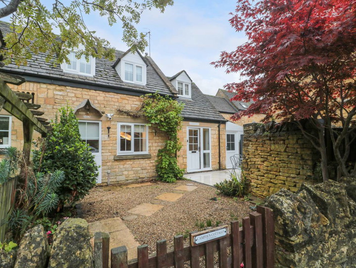 Cottage ∙ 2 Bedrooms ∙ 4 Guests - Broadway