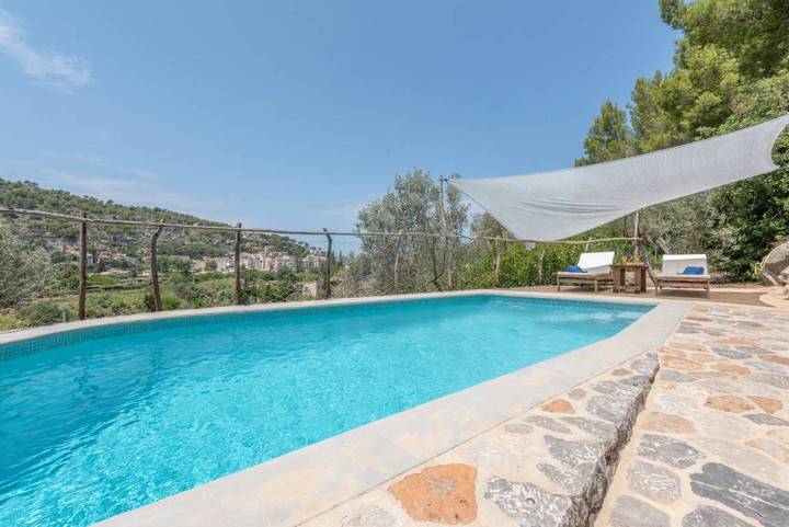150 M² House ∙ 3 Bedrooms ∙ 6 Guests - Deià