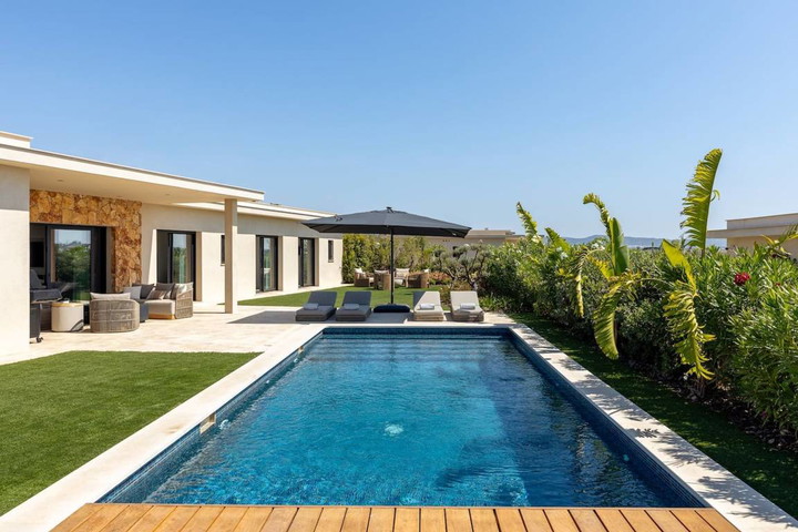 100 M² Apartamento ∙ 4 Quartos ∙ 8 Hóspedes - Faro
