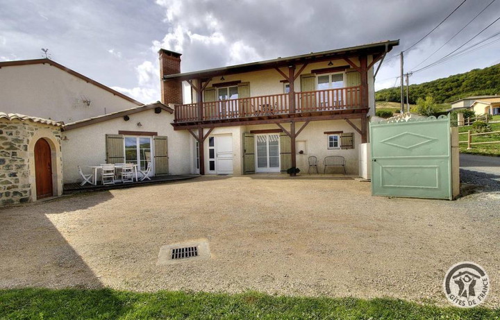 95 M² Gîte ∙ 3 Chambres ∙ 6 Personnes - Rhône