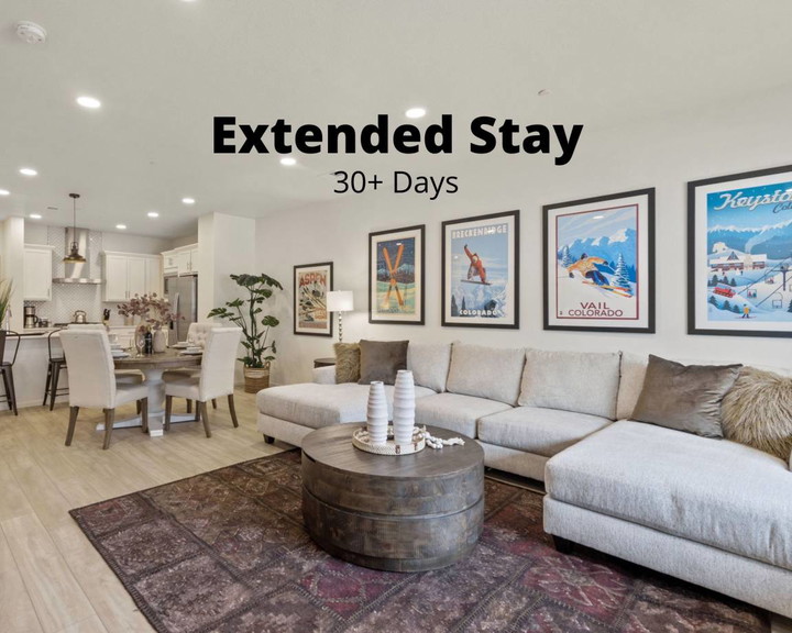158 M² House ∙ 3 Bedrooms ∙ 6 Guests - Fort Collins, CO