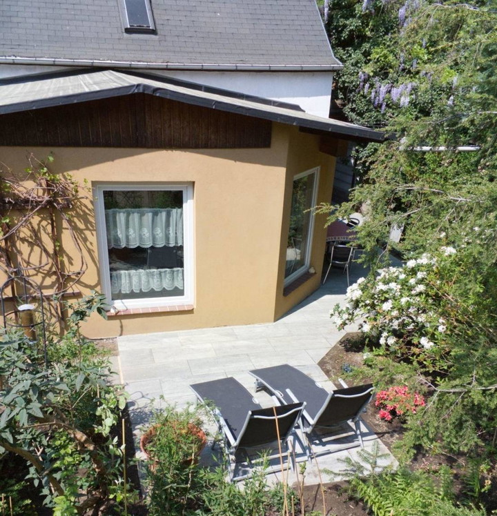 65 M² Ferienhaus ∙ 2 Schlafzimmer ∙ 5 Gäste - Dresden