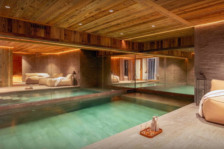 300 M² Chalet ∙ 5 Habitaciones ∙ 12 Huéspedes - Savoie