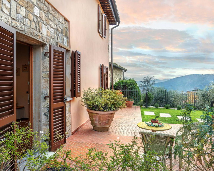 80 M² Huis ∙ 2 Slaapkamers ∙ 4 Gasten - Prato