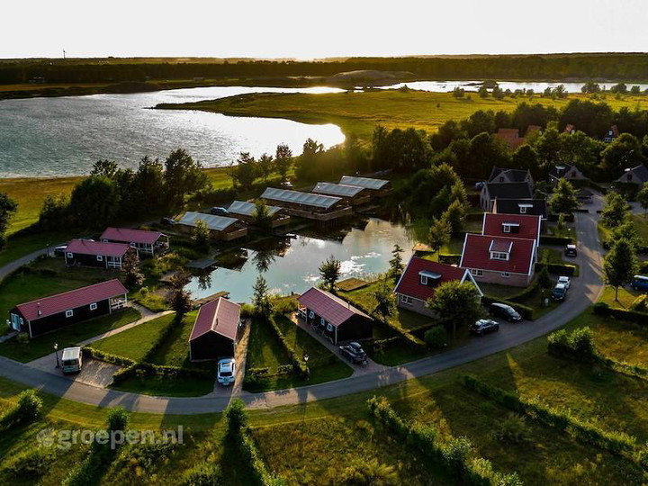 Casa Vacanza ∙ 18 Camere Da Letto ∙ 36 Ospiti - Lemmer