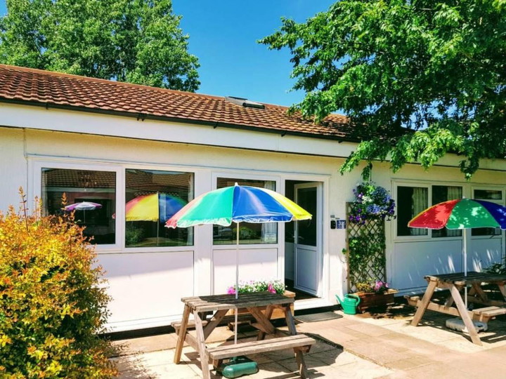 25 M² House ∙ 2 Bedrooms ∙ 4 Guests - Dawlish