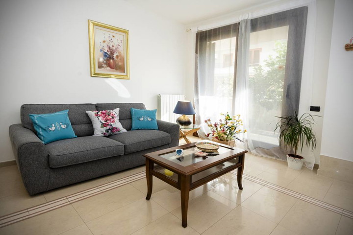 90 M² Appartamento Vacanza ∙ 3 Camere Da Letto ∙ 4 Ospiti - Oristano