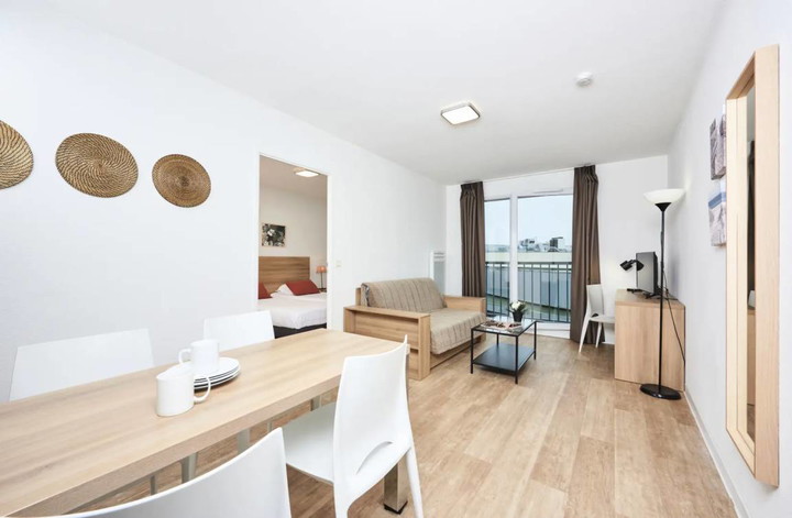 45 M² Appartement ∙ 1 Chambre ∙ 5 Personnes - Talence