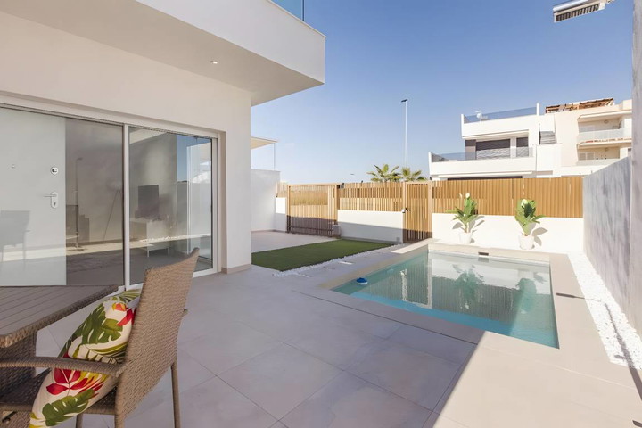112 M² Villa ∙ 3 Chambres ∙ 6 Personnes - La Manga