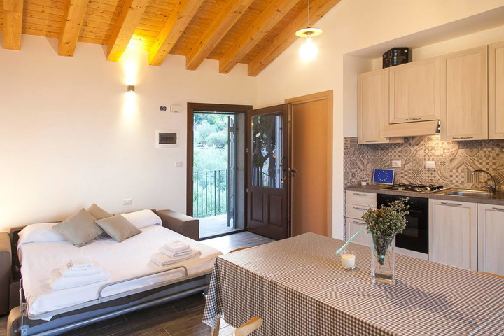 Farmhouse ∙ 1 Bedroom ∙ 5 Guests - Milo