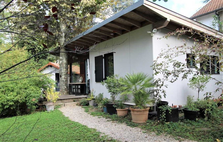 50 M² Gîte ∙ 2 Chambres ∙ 4 Personnes - Écully