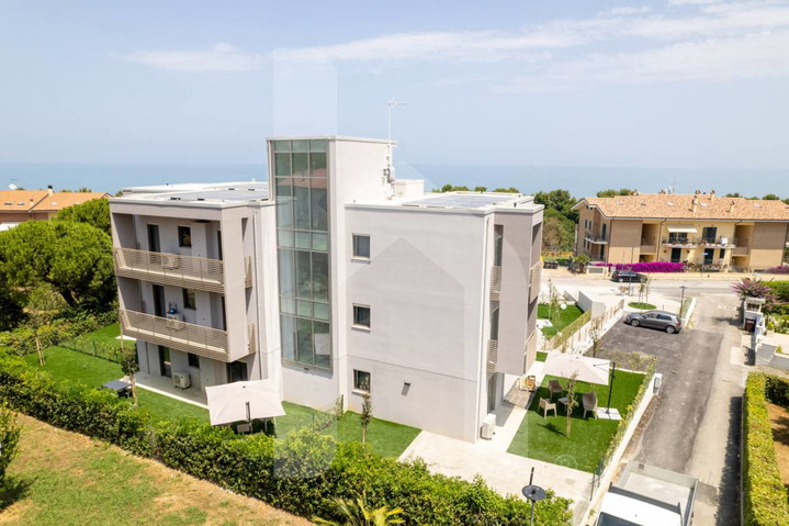 Apartamento ∙ 2 Habitaciones ∙ 6 Huéspedes - Silvi