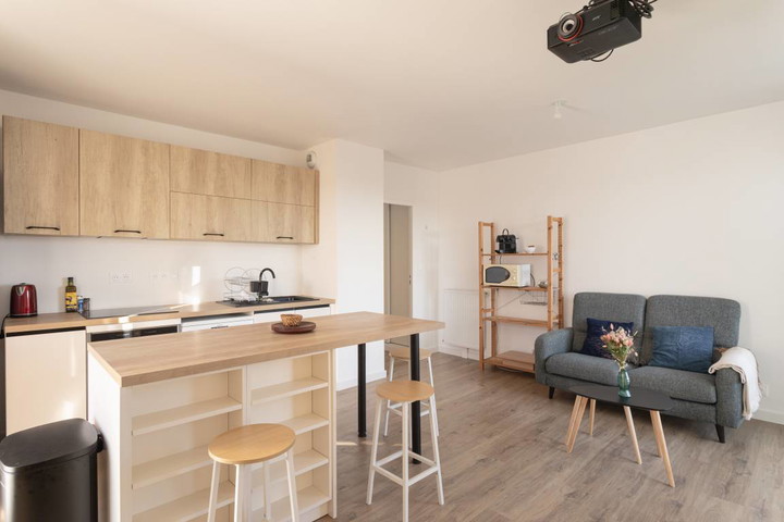 56 M² Apartamento ∙ 2 Habitaciones ∙ 4 Huéspedes - Rennes