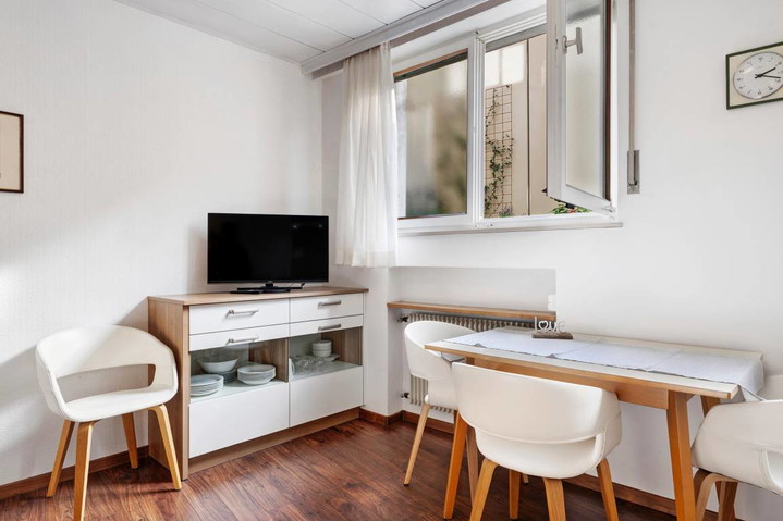 50 M² Ferienwohnung ∙ 2 Schlafzimmer ∙ 4 Gäste - Bozen